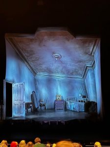 A Review of Frantic Assembly's Metamorphosis - The Courier Online